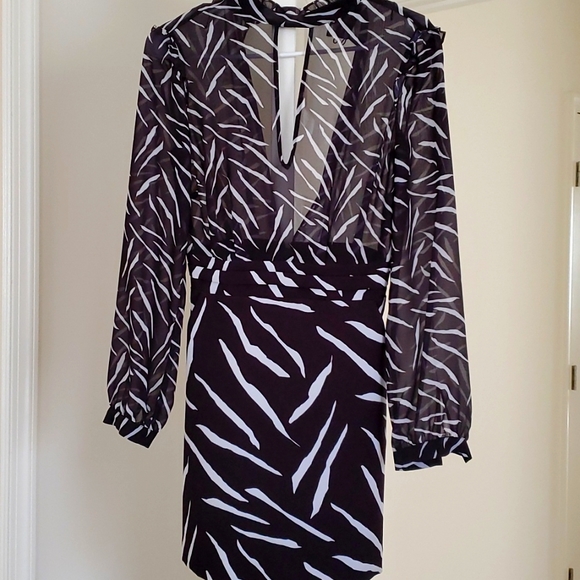 bebe | Dresses | Bebe Size Black And White Dress | Poshmark